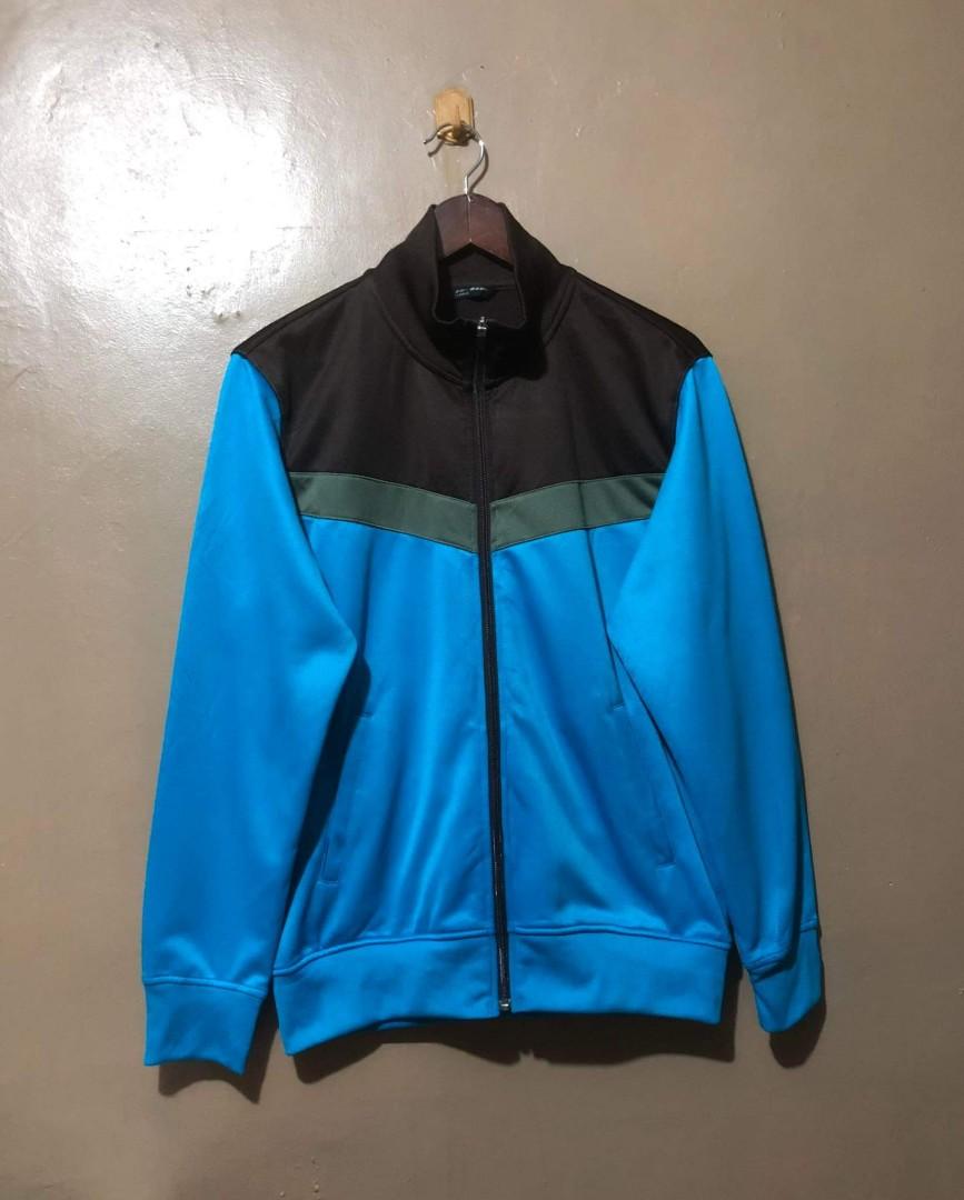 Authentic UNIQLO Tricolor Track Jacket, Men's Fashion, Coats, Jackets ...