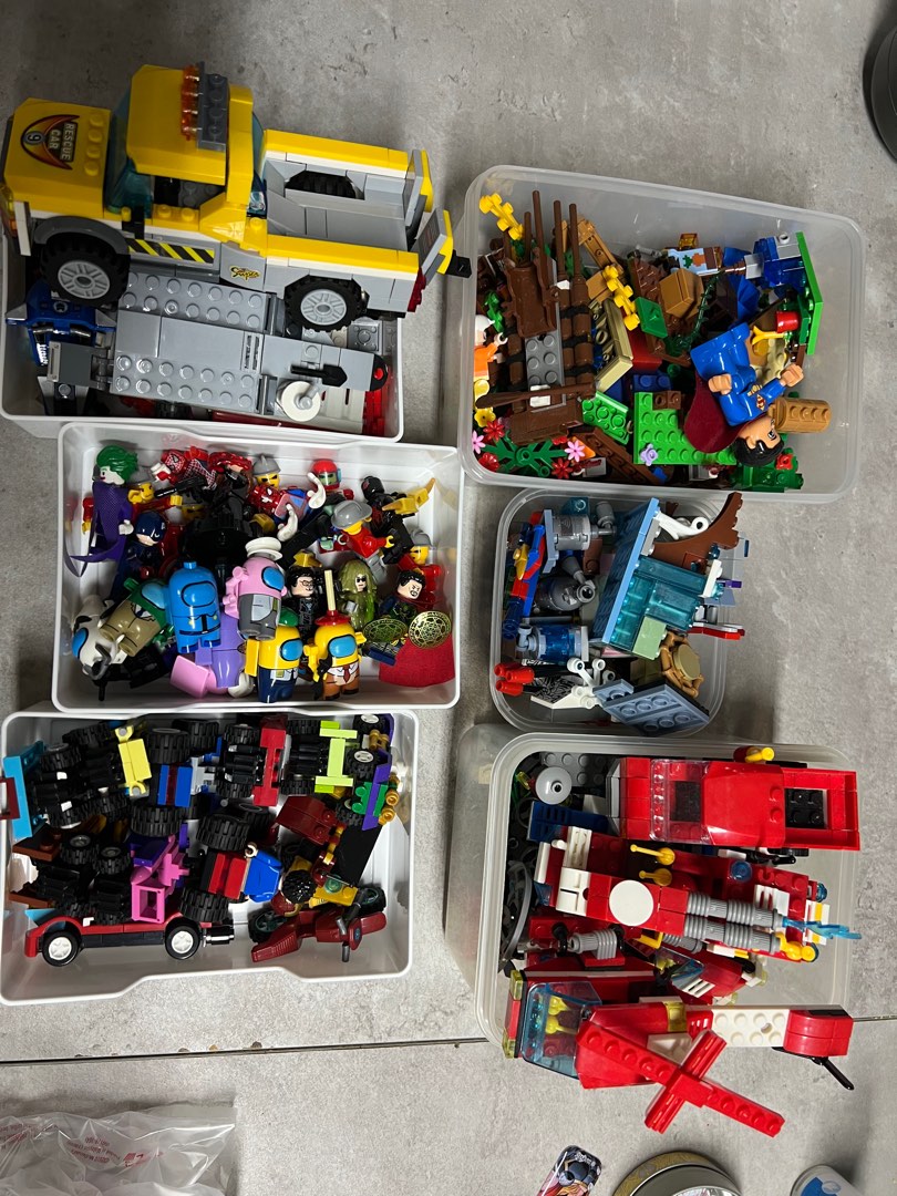 Build and fix (Bricks) for kids, Hobbies & Toys, Toys & Games on Carousell