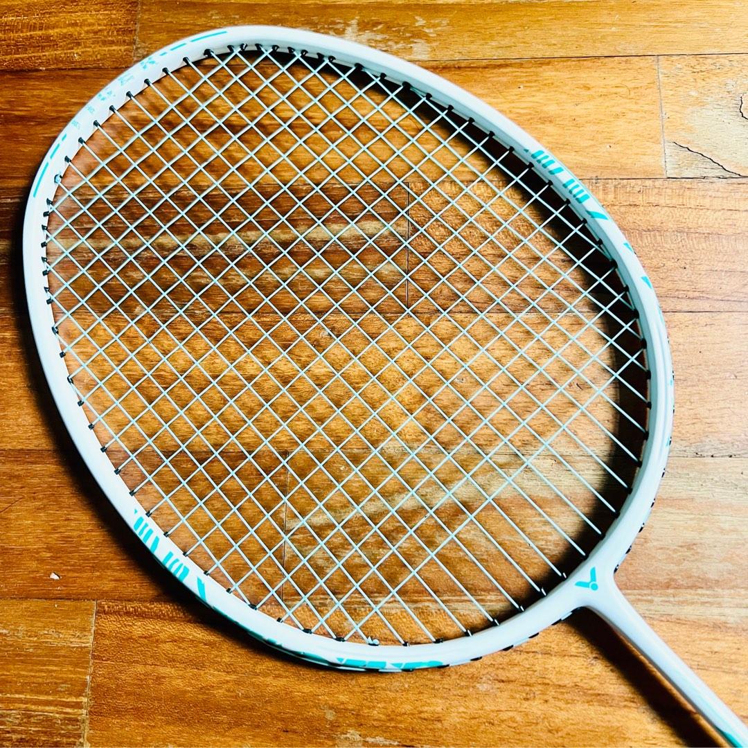 [Bundle] Brand New Victor Thruster Tiger Badminton Racket strung with ...