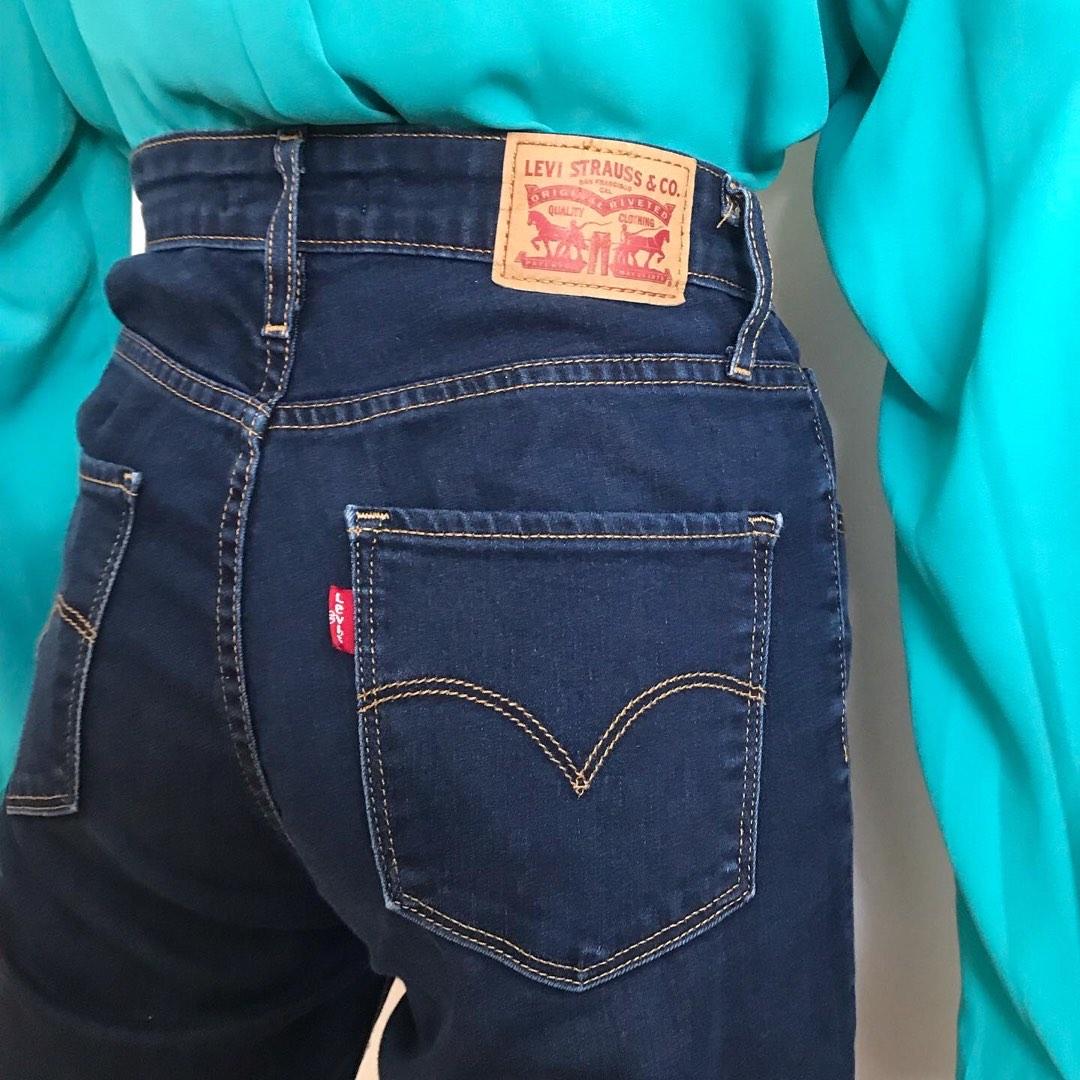 classic Levis blue jeans, Women's Fashion, Bottoms, Jeans on Carousell