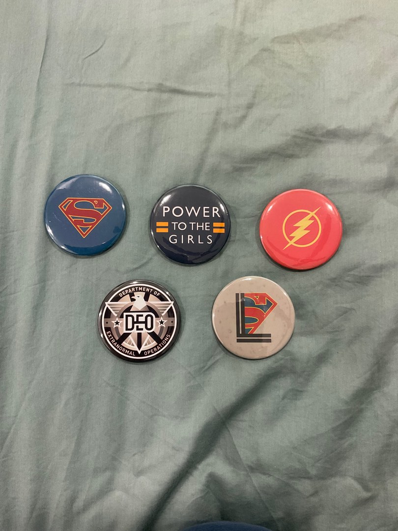DCTV CW Warner Bros Supergirl, Supercorp & The Flash Pin Button Badge ...