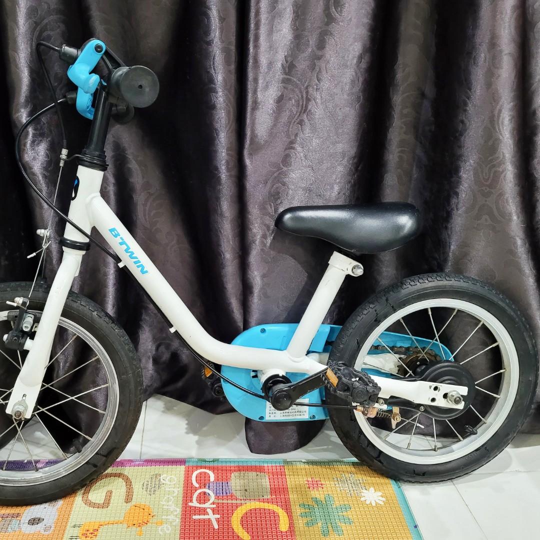 DECATHLON Kids Bike Btwin 14 inch Petit Bleu 100, Sports Equipment, Bicycles & Parts, Bicycles ...