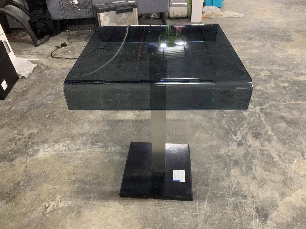 Glass Top Side Table Black Colour / Meja Sisi Atas Kaca Warna Hitam ...