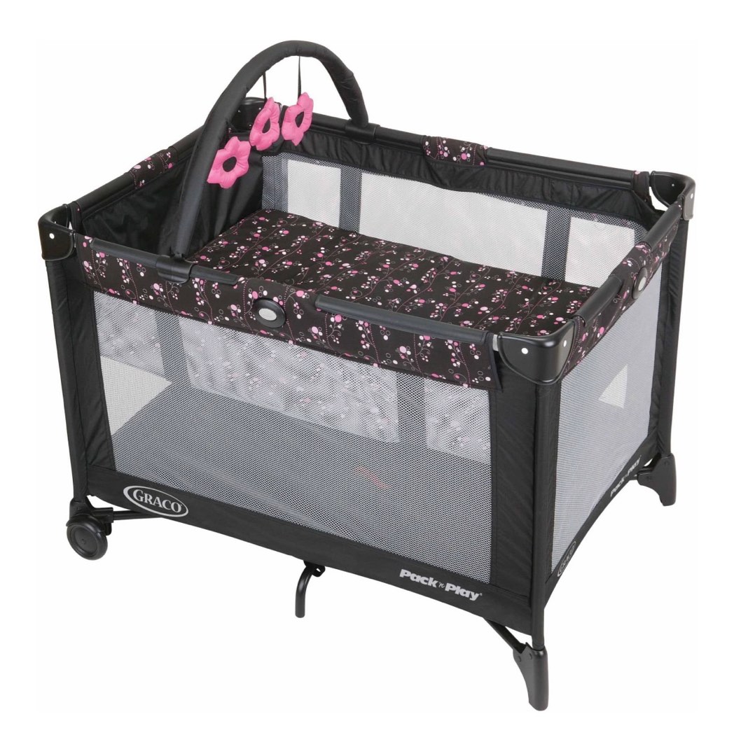 Graco Pack n Play On The Go Playard with Bassinet, Babies & Kids, Baby ...