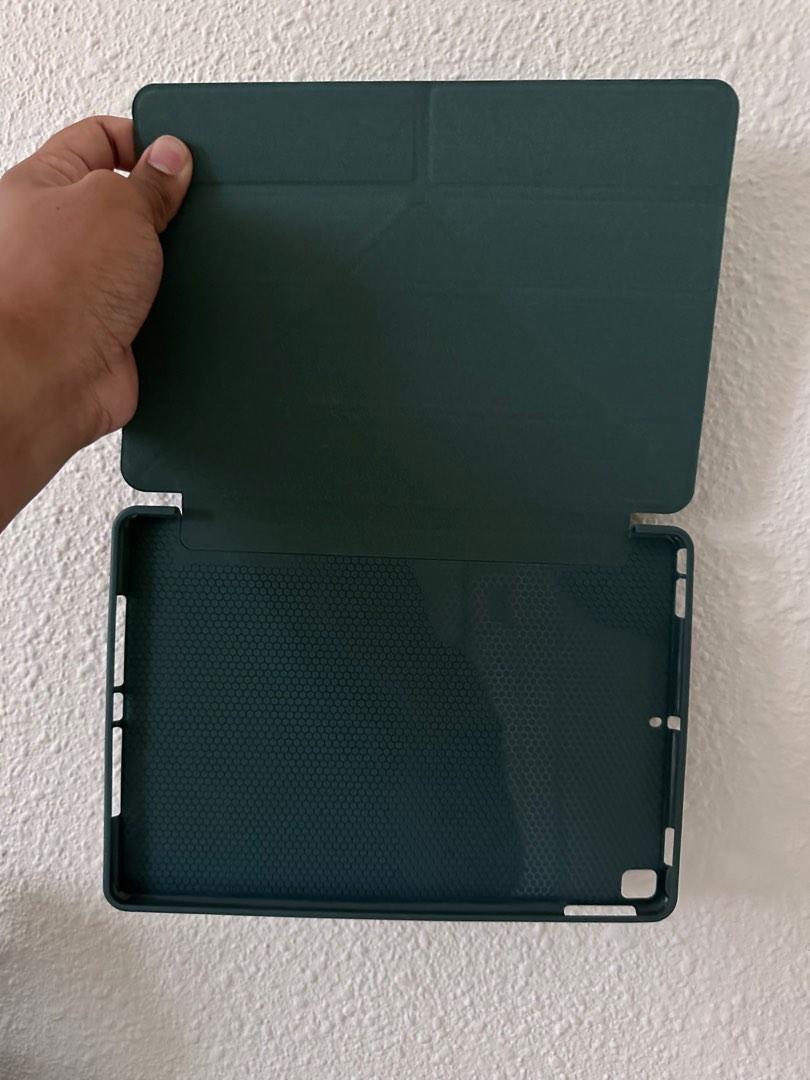 Ipad air 3 casing, Computers & Tech, Laptops & Notebooks on Carousell