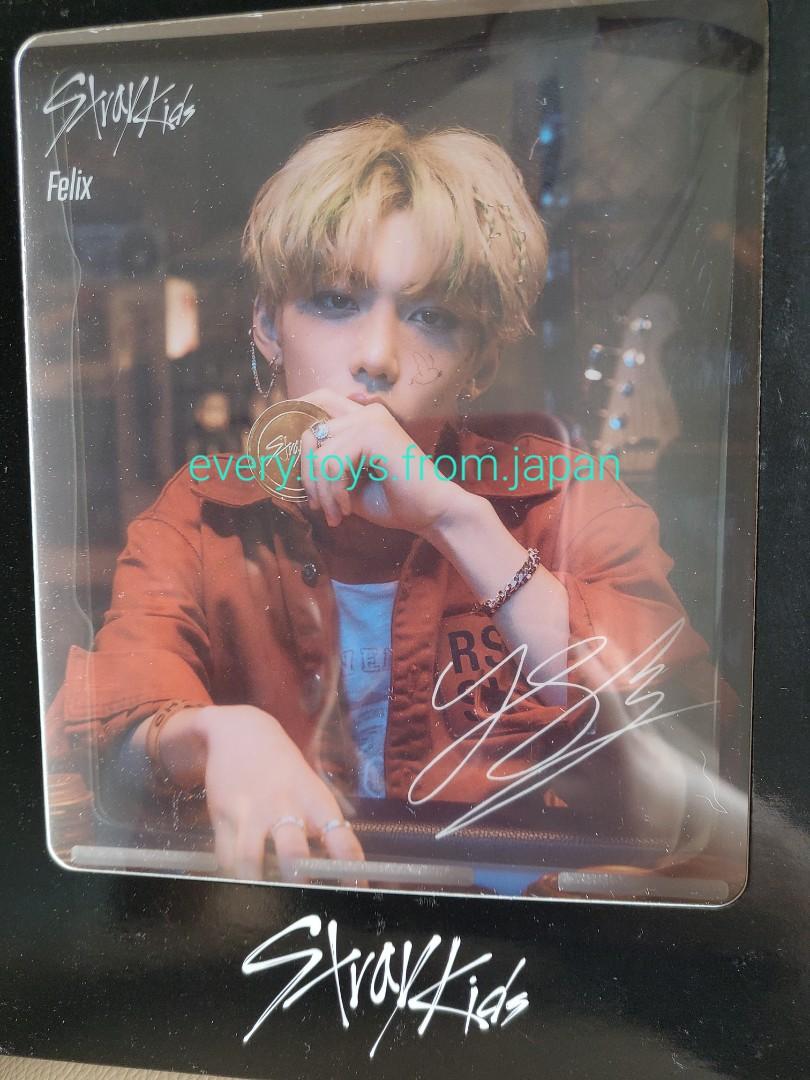 Japan exclusive JYP official goods Stray Kids Signed acrylic phone ...