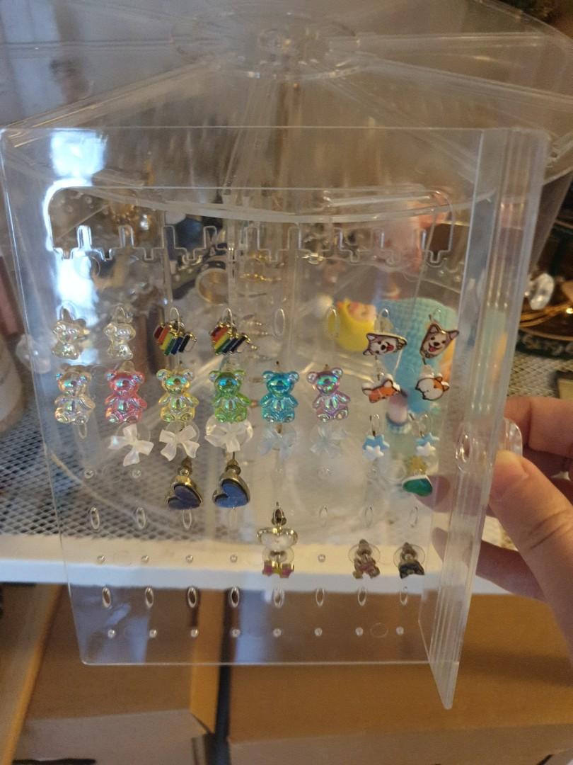 Jewellery Carousel Display, Women's Fashion, Jewelry & Organisers ...