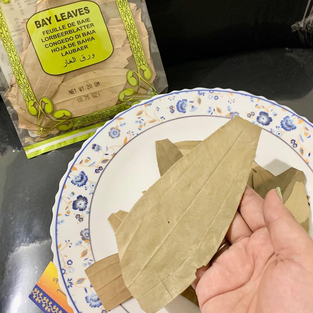 MEHRAN Indian Bay Leaves / Tej Patta 20grams, Food & Drinks, Spice ...