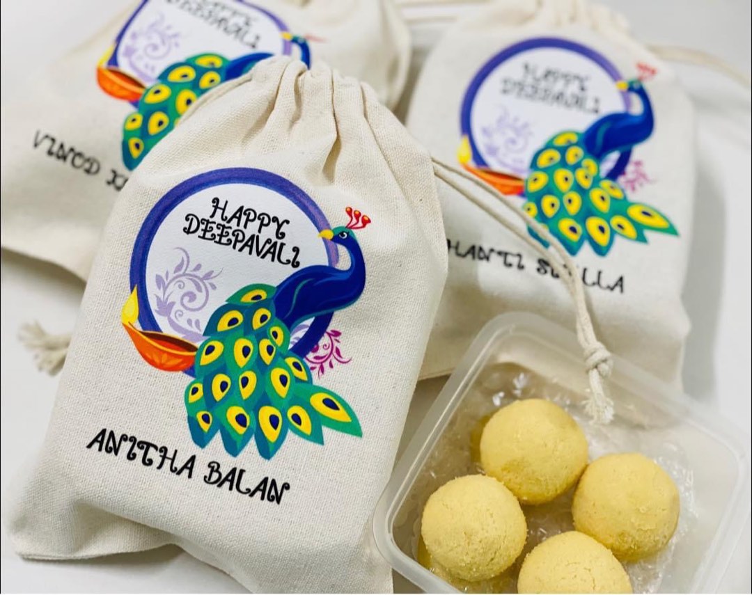 Mini hamper for Deepavali friends suji biscuit, Food & Drinks, Other ...