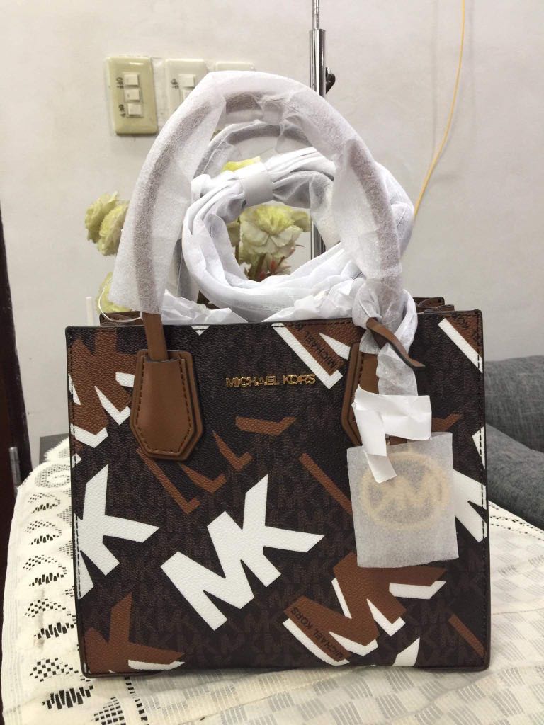 Mk medium mercer, Women's Fashion, Bags & Wallets, Cross-body Bags on Carousell