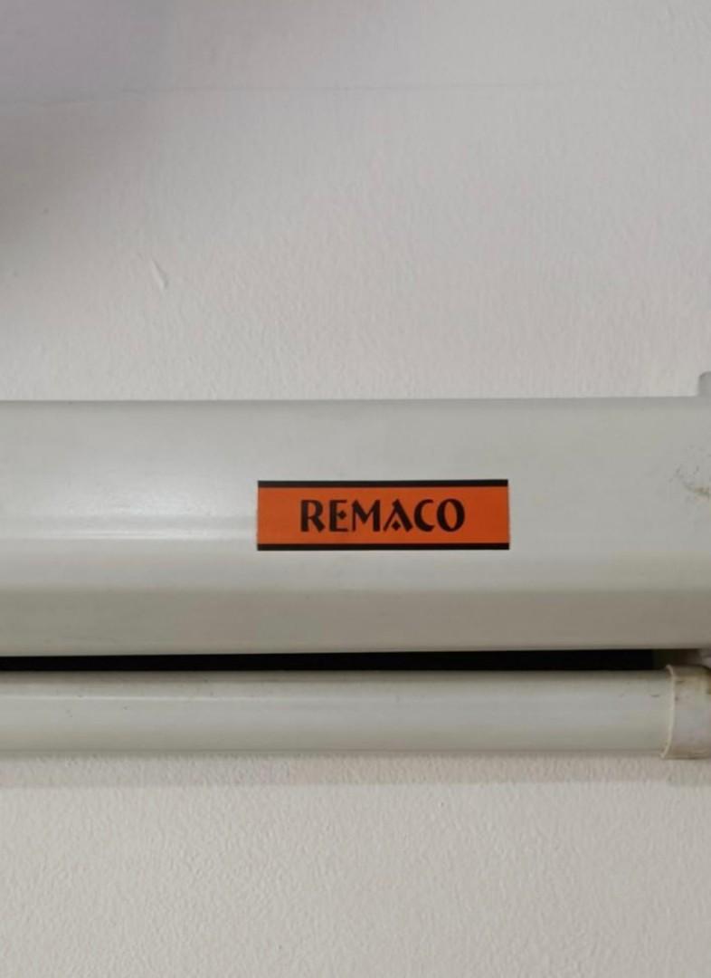 Projector Screen (Remaco), TV & Home Appliances, TV & Entertainment ...