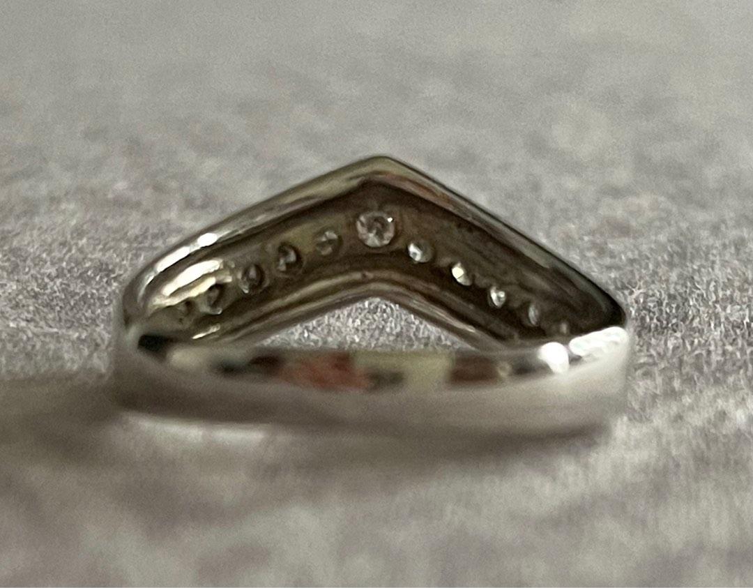 PT900 V Diamond Ring, Women's Fashion, Jewelry & Organizers, Rings on ...