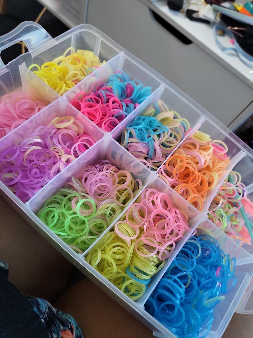 Rainbow Looms Set, Hobbies & Toys, Stationery & Craft, Other Stationery ...