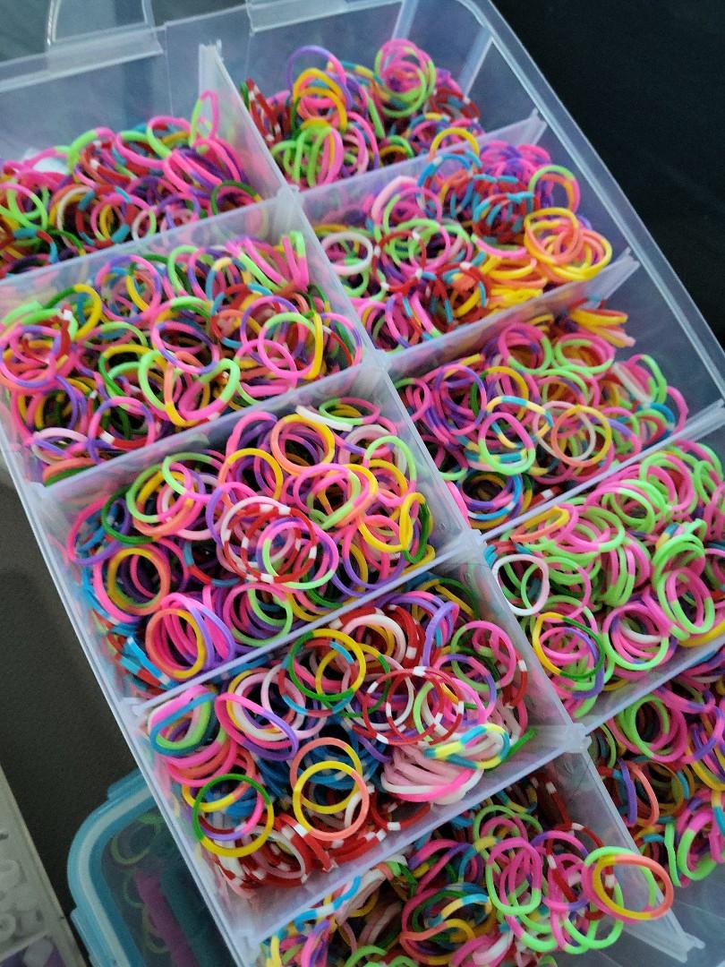 Rainbow Looms Set, Hobbies & Toys, Stationery & Craft, Other Stationery ...