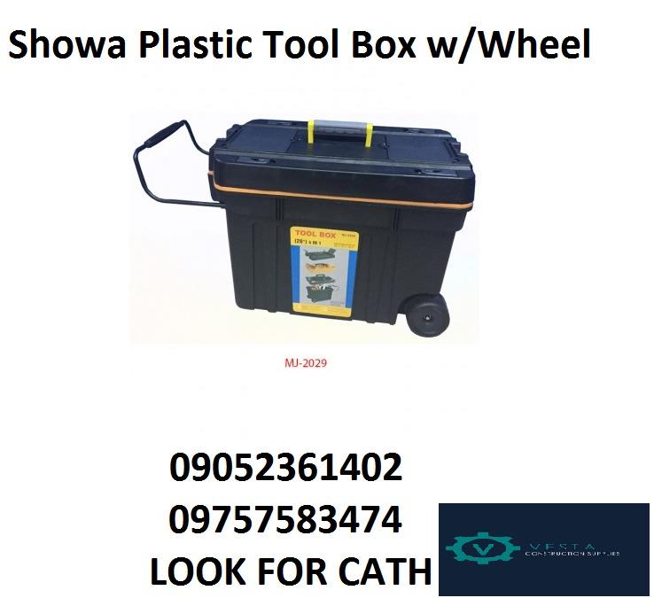 Showa Plastic Tool Box w/Wheel, Commercial & Industrial, Construction Tools & Equipment on Carousell