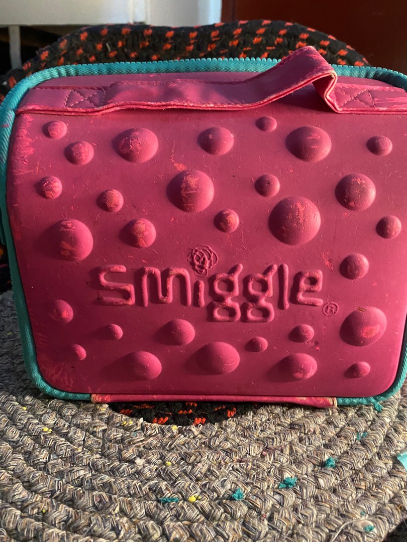 Smiggle Pink Bag, Women's Fashion, Bags & Wallets, Purses & Pouches on ...