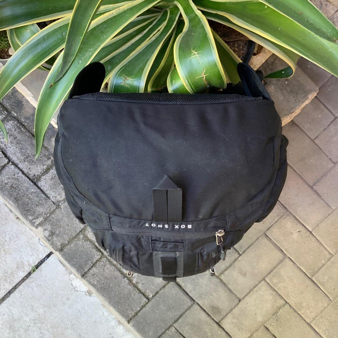 THE NORTH FACE BOX SHOT 35L TNF BACKPACK BLACK, Fesyen Pria, Tas ...