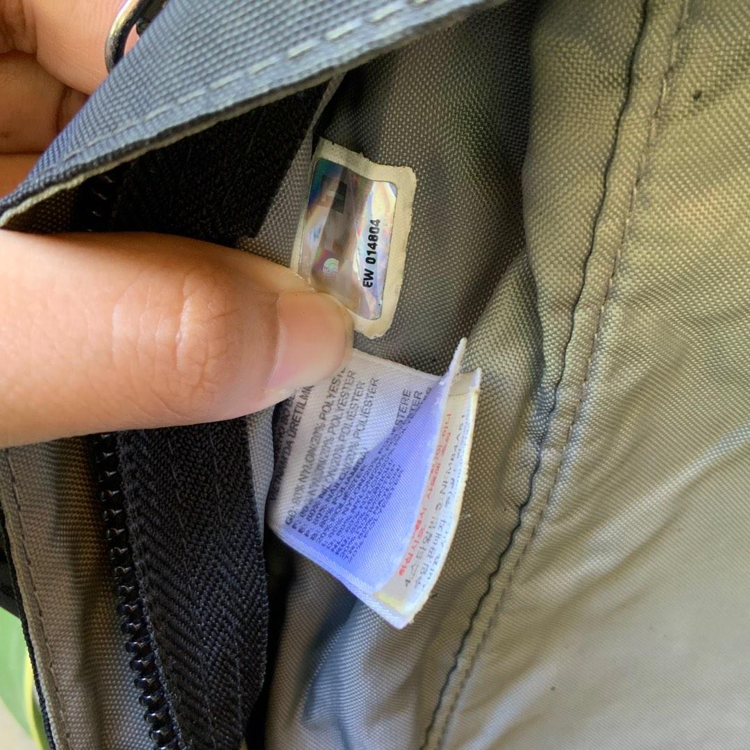 THE NORTH FACE BOX SHOT 35L TNF BACKPACK BLACK, Fesyen Pria, Tas ...