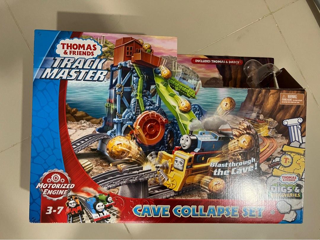 Thomas and friends cave collapse, Hobbies & Toys, Toys & Games on Carousell