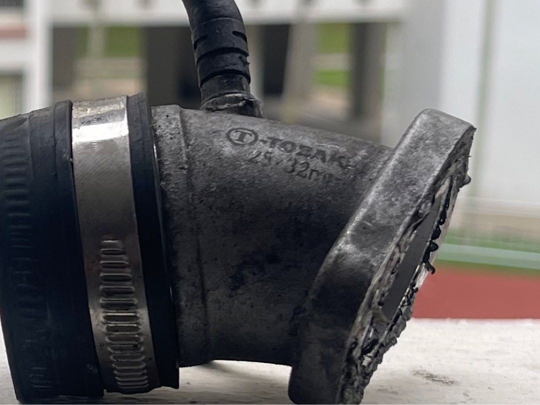 Tobaki Carburettor Intake 28mm/32mm, Motorcycles, Motorcycle ...