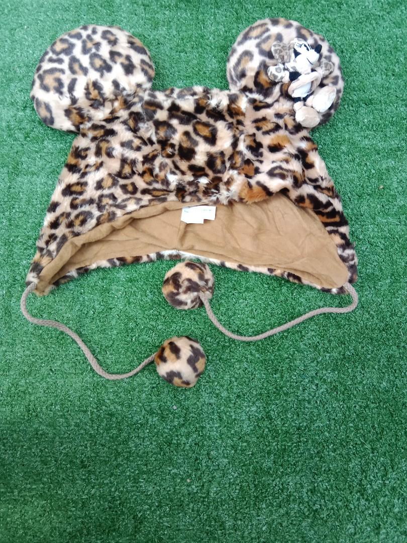 Topi Mickey Mouse Ori DisneyResort, Fesyen Wanita, Aksesoris di Carousell