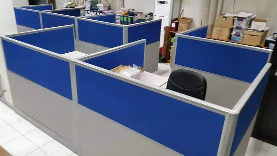Two-Tone Color Fabric Workstation/Modular Partition, Furniture & Home ...