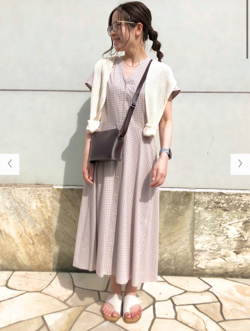 Uniqlo Midi Dress Gingham in Beige , Women's Fashion, Dresses & Sets ...