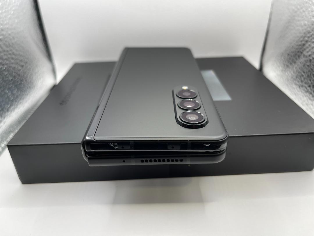 Used Galaxy Z Fold 3 5G 512GB Phantom Black, Mobile Phones & Gadgets ...