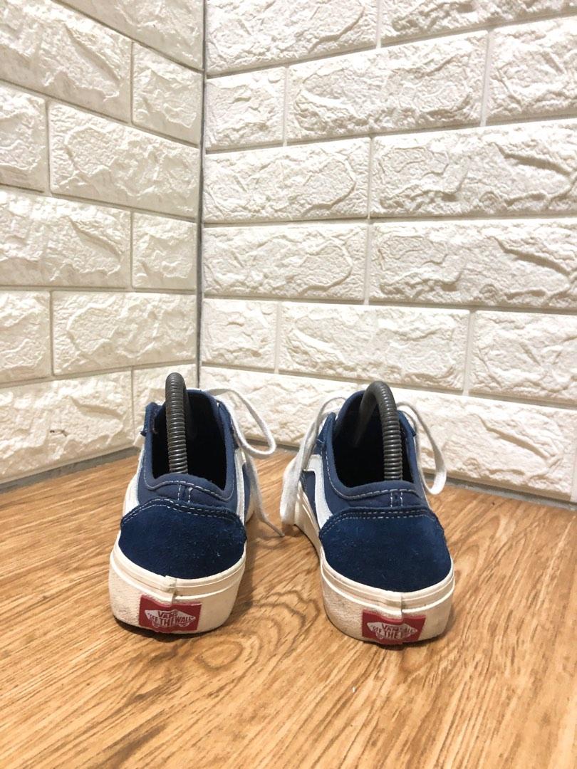 Vans old skool toe cap, Men's Fashion, Footwear, Sneakers on Carousell