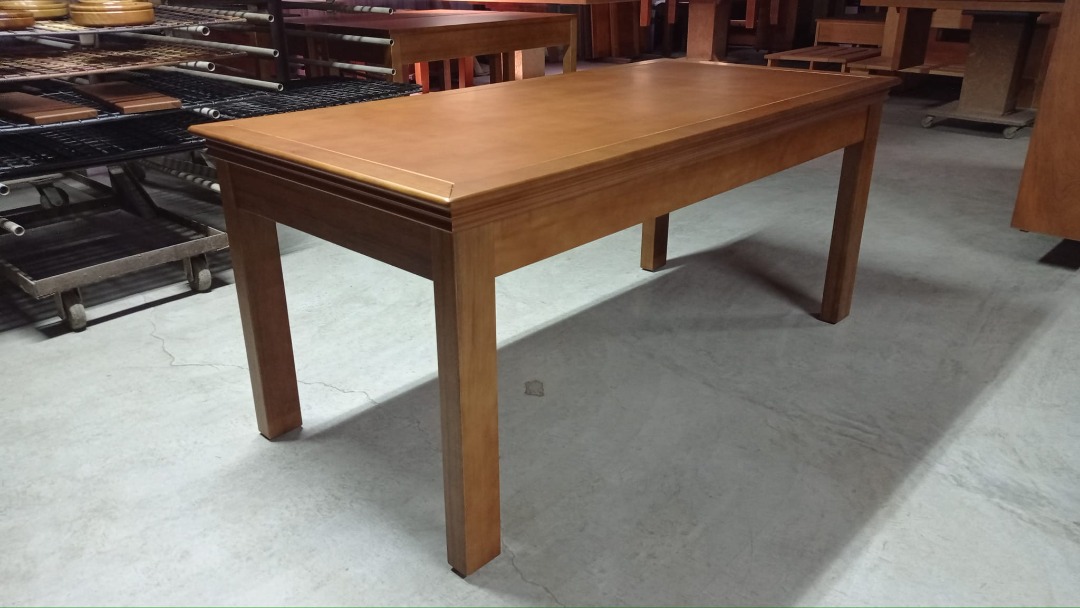 實木餐桌, 家具及居家用品, 家具, 桌子在旋轉拍賣