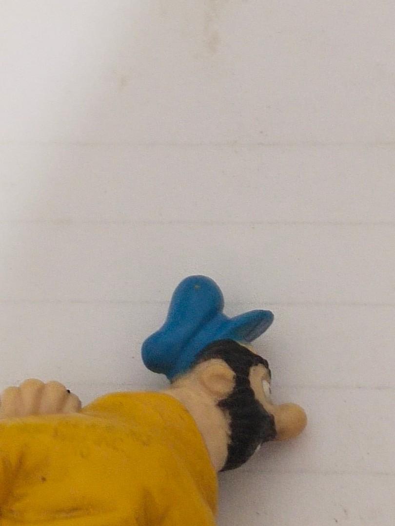 Bluto Punch Toy Figureclassic Popeye Charactercool Display Hobbies And Toys Toys And Games On