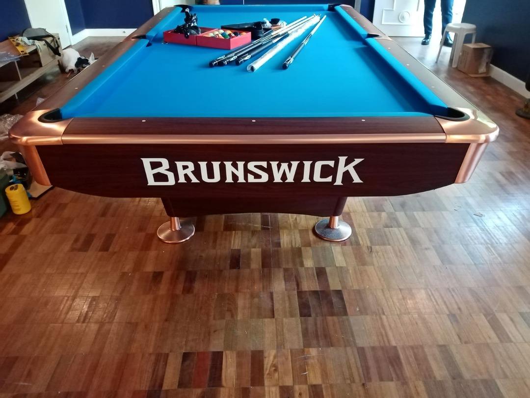 BRUNSWICK BILLIARD TABLE, Sports Equipment, Sports & Games, Billiards ...