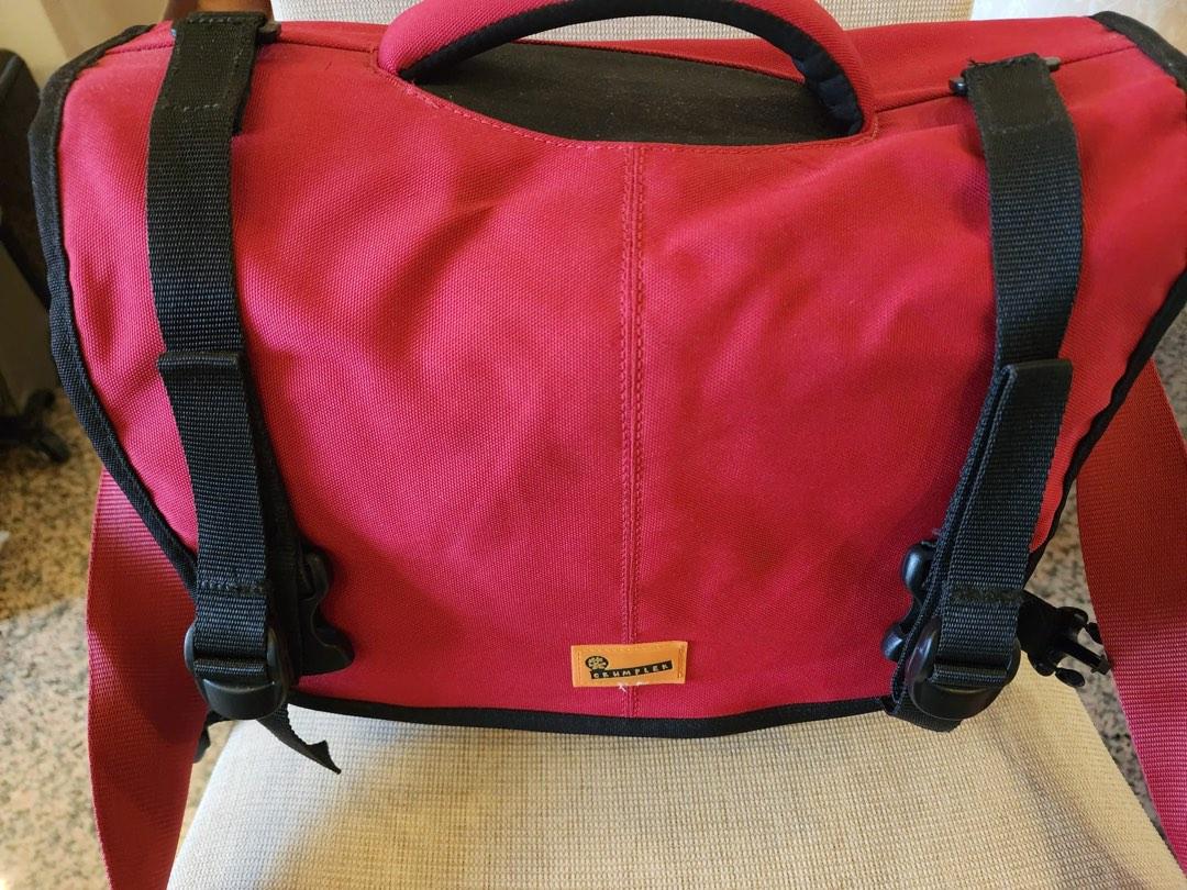 Crumpler Camera Bag - model 7 million dollar home, Photography ...