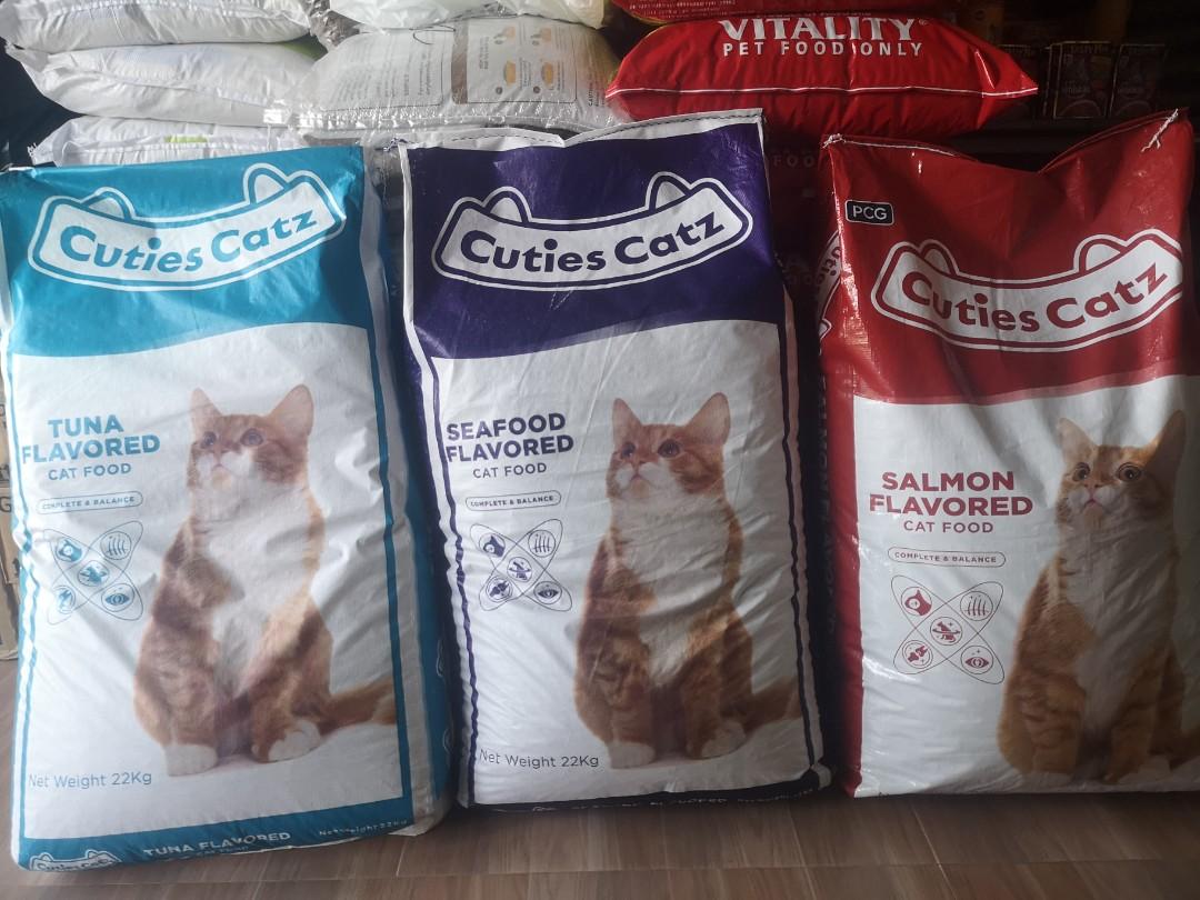 CUTIES CATZ 1KG REPACKED, Pet Supplies, Pet Food on Carousell
