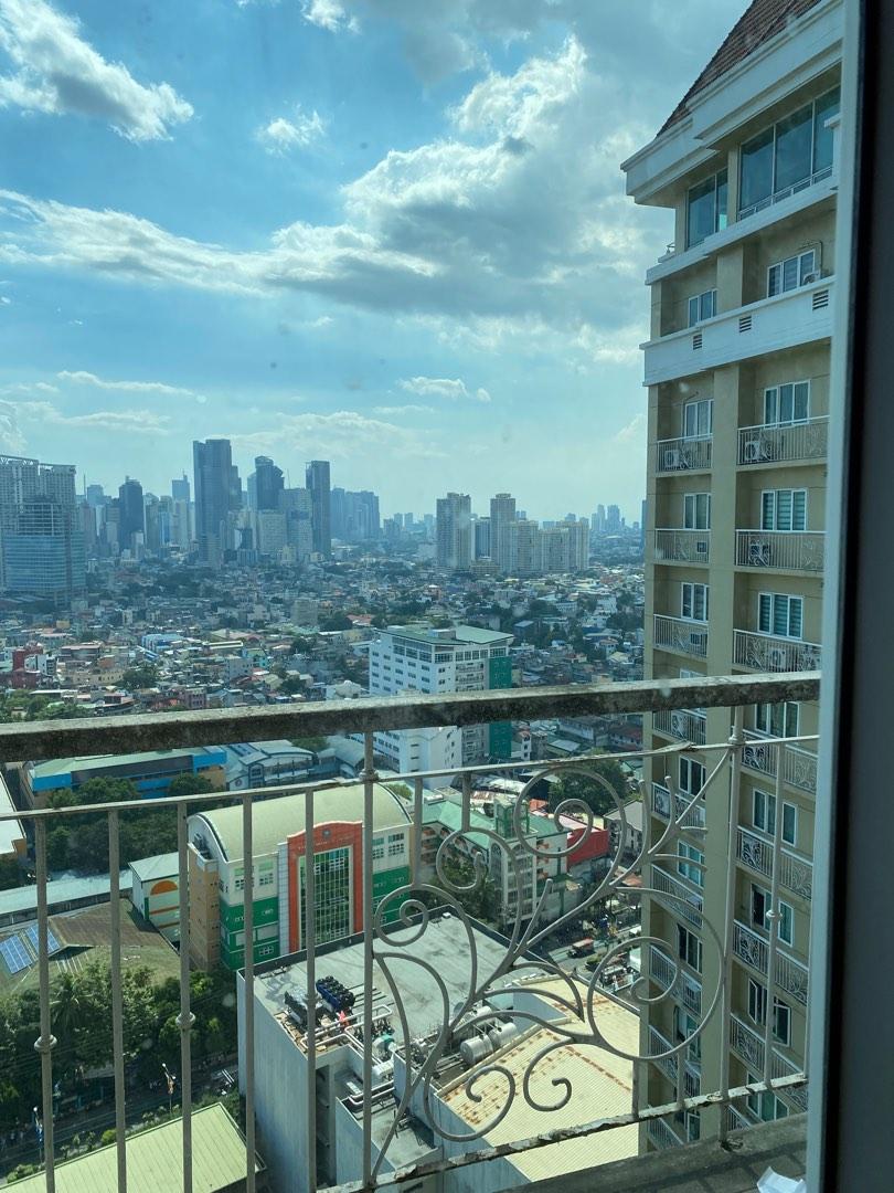 Dansalan Gardens 2-Bedroom Condominium Unit with Balcony and Basement 1 ...