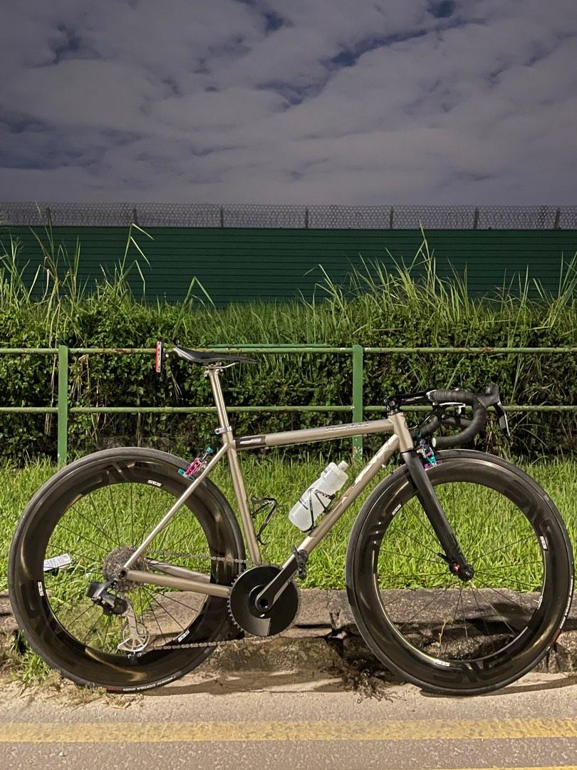 Dean titanium frameset with Enve 2.0 carbon fork// road bike, Sports ...