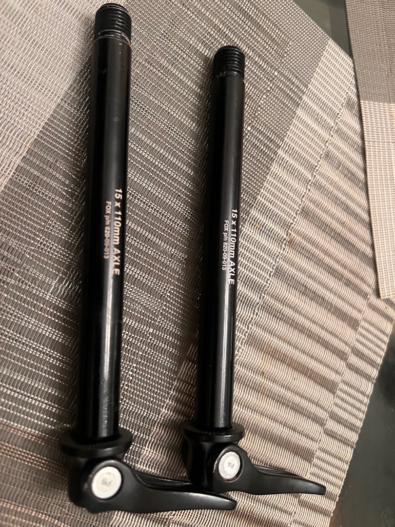 Fox Thru axle, Sports Equipment, Bicycles & Parts, Parts & Accessories ...