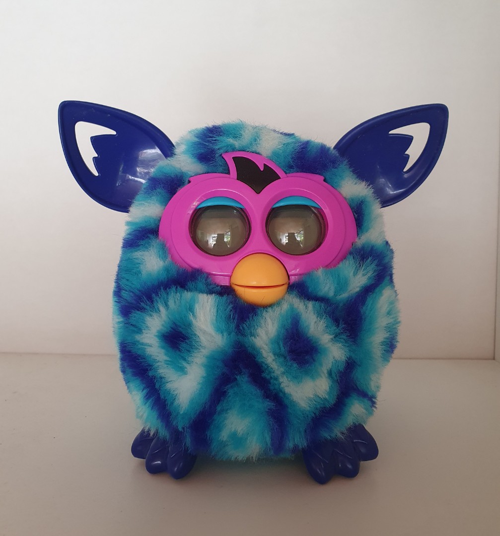 Furby, Hobbies & Toys, Toys & Games on Carousell
