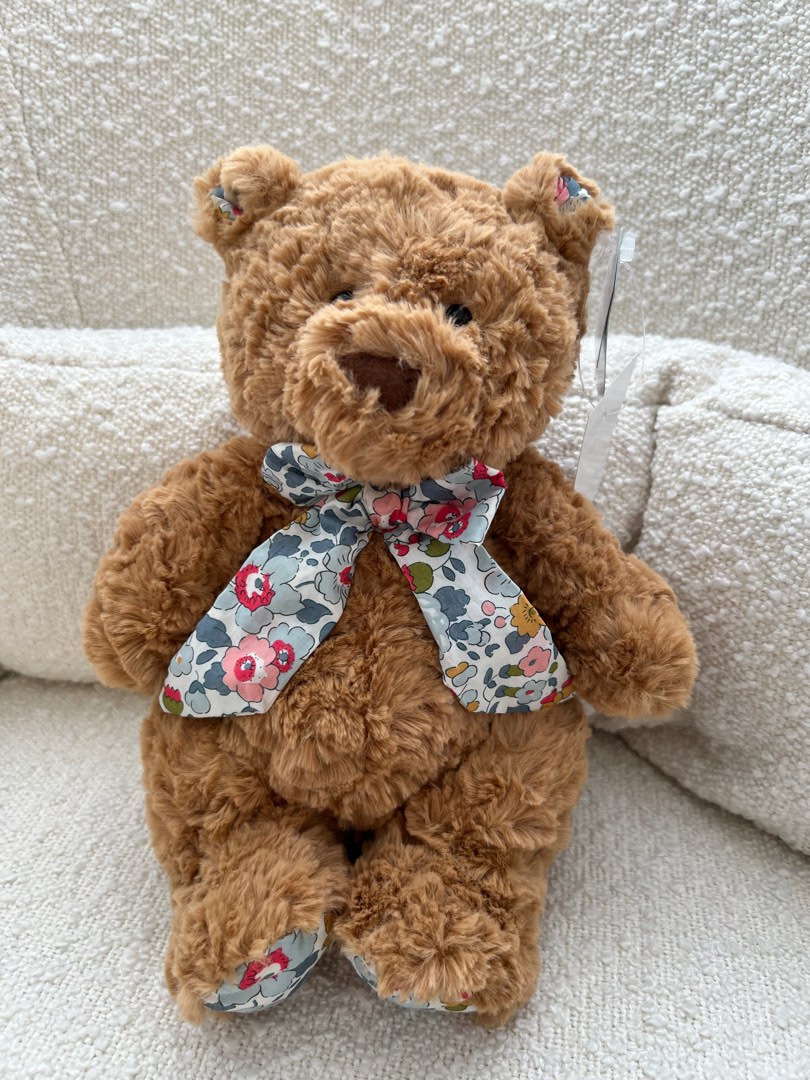 Jellycat Bartholomew Bear - Betsy, Hobbies & Toys, Toys & Games on ...