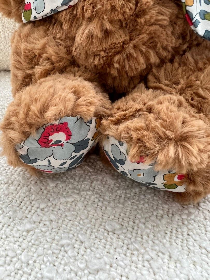 Jellycat Bartholomew Bear - Betsy, Hobbies & Toys, Toys & Games on ...