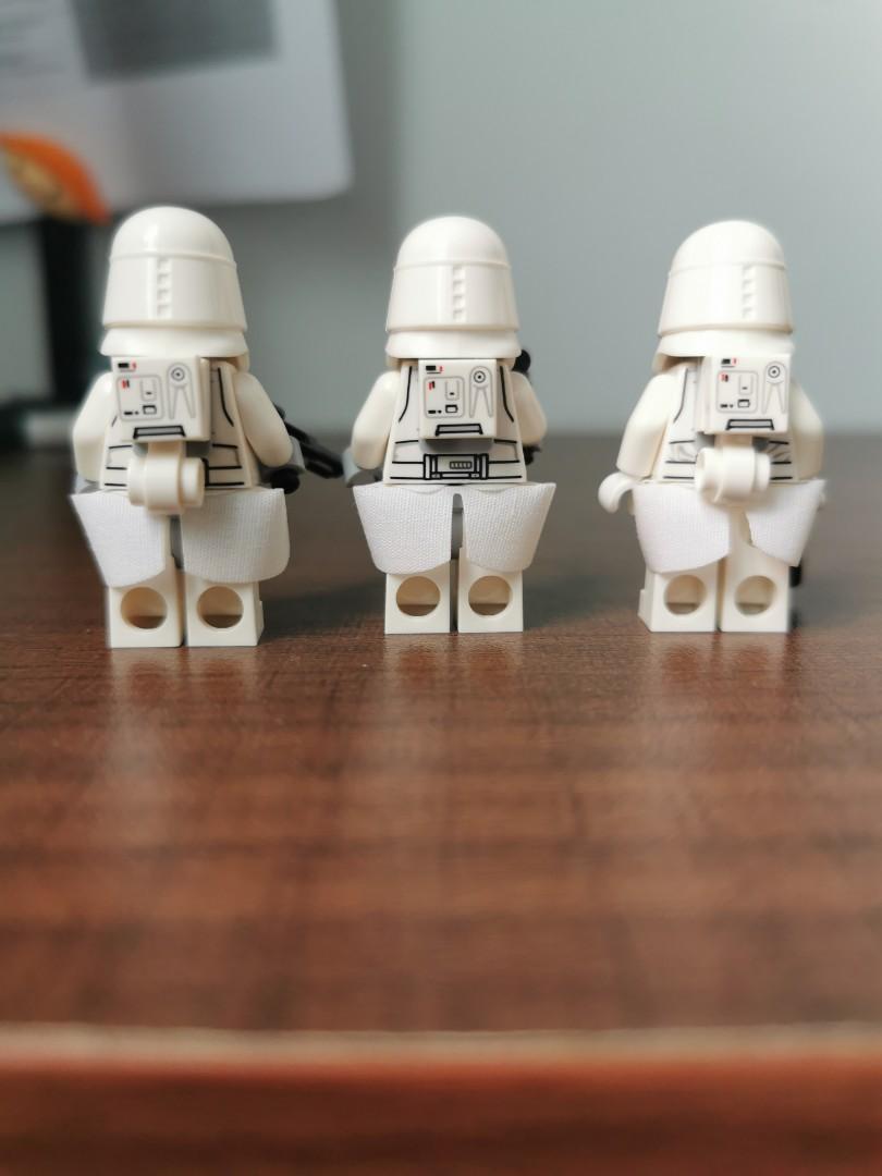 Lego Star Wars 75054 Snowtroopers and Snowtrooper Commander, Hobbies ...