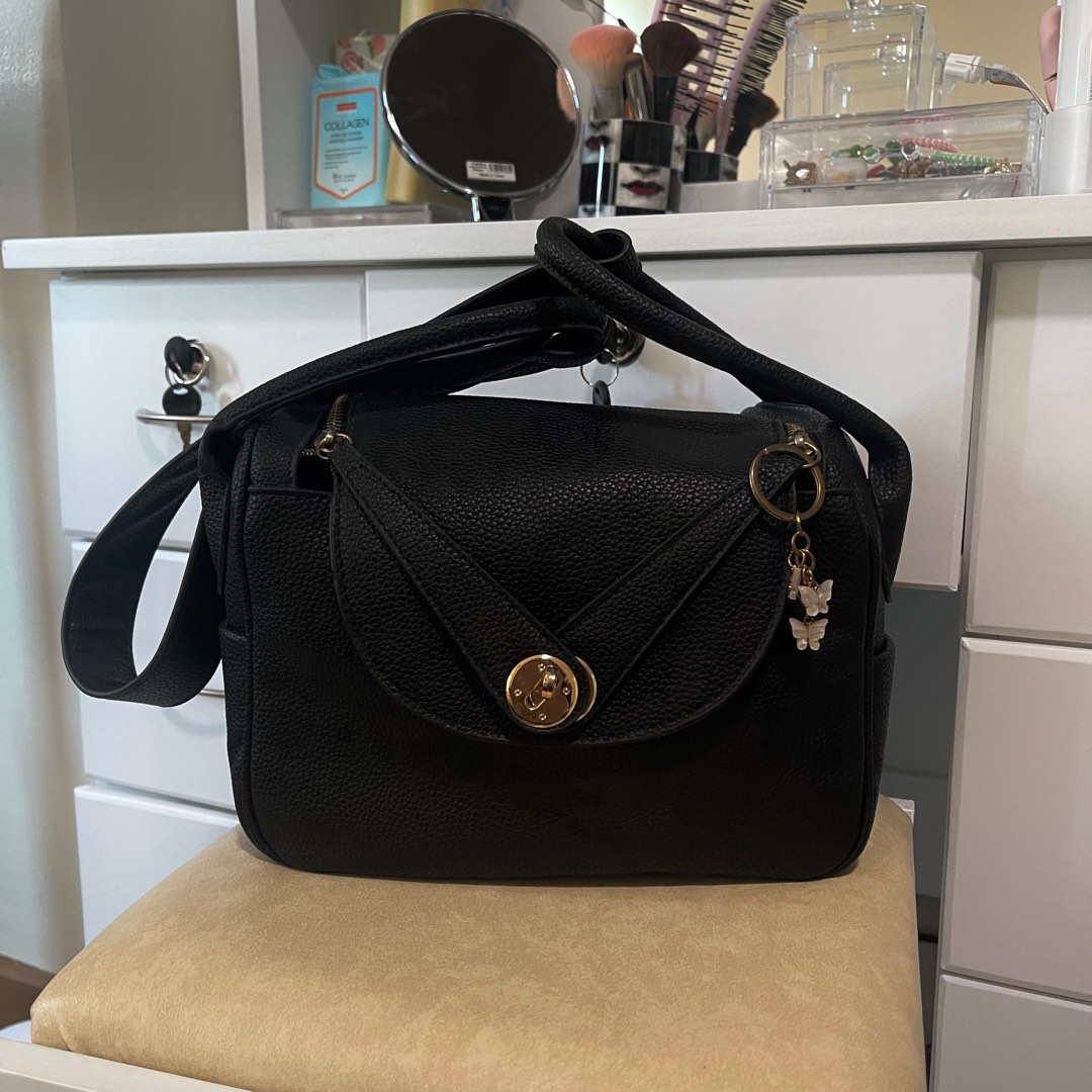 LINDSAY LIKE LEATHER 2-WAY BAG, Women's Fashion, Bags & Wallets, Cross ...