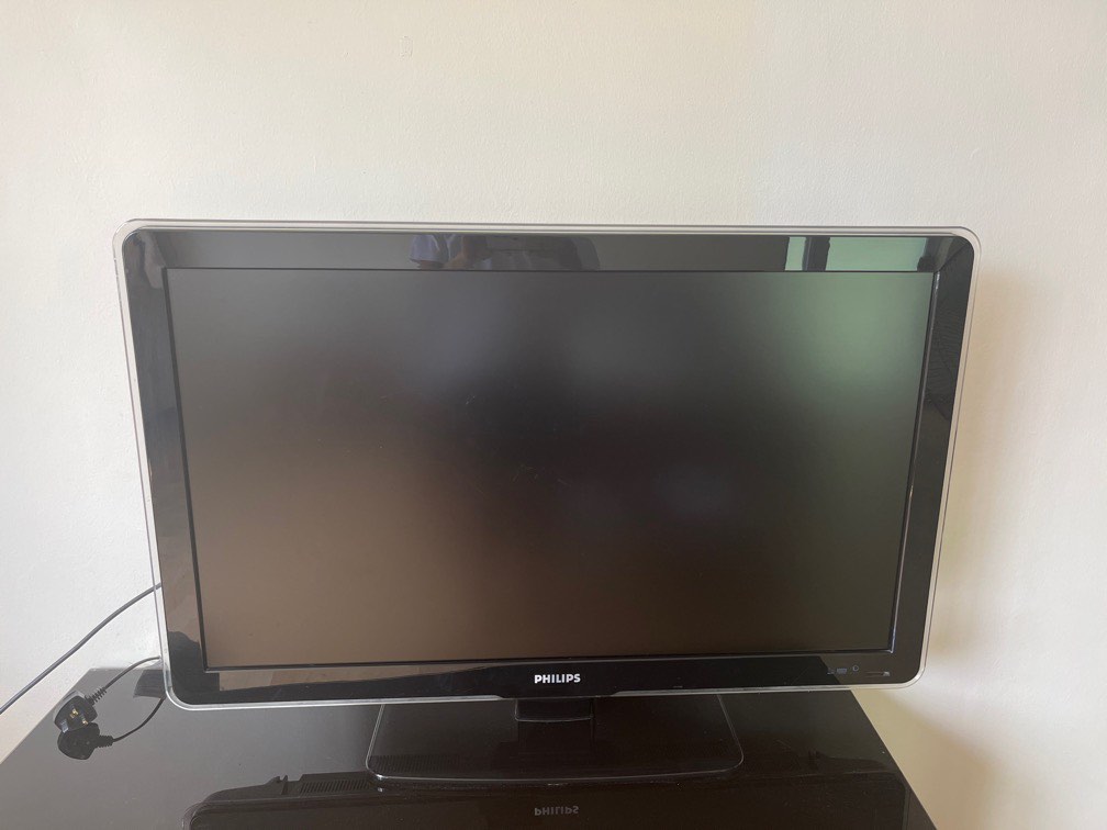 Philips TV, TV & Home Appliances, TV & Entertainment, TV on Carousell