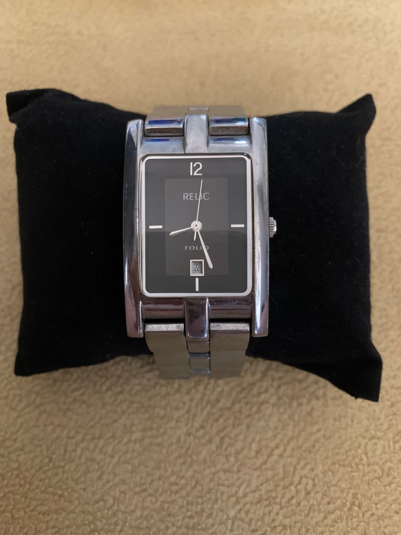 Relic stainless black dial, Women's Fashion, Watches & Accessories ...