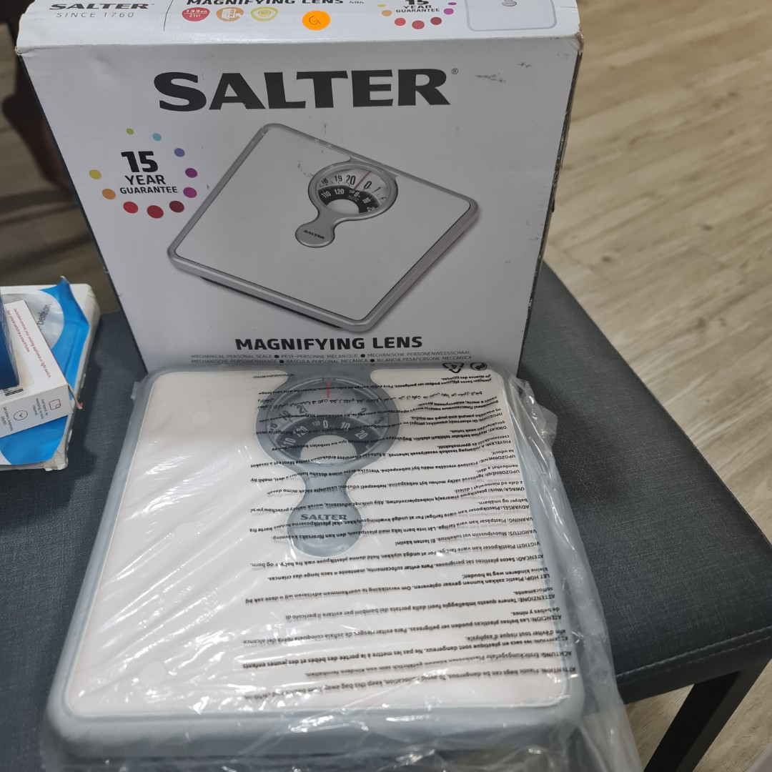 Salter weighing machine, Health & Nutrition, Health Monitors & Weighing ...