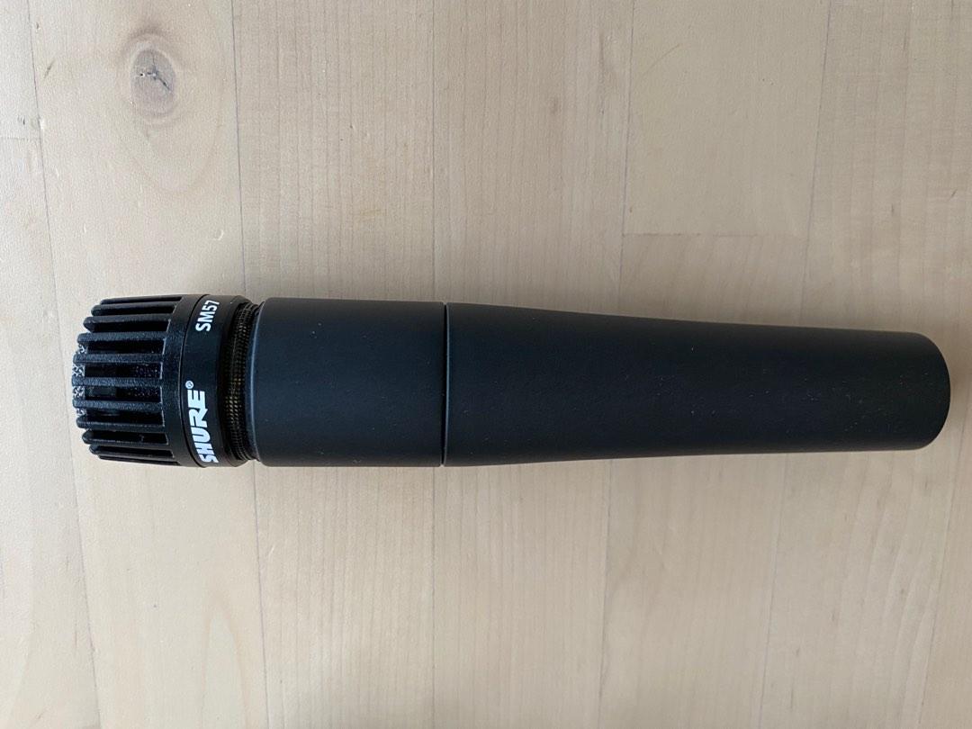 Shure SM57 + K&M mic stand + Fender mic cable, Audio, Microphones on ...