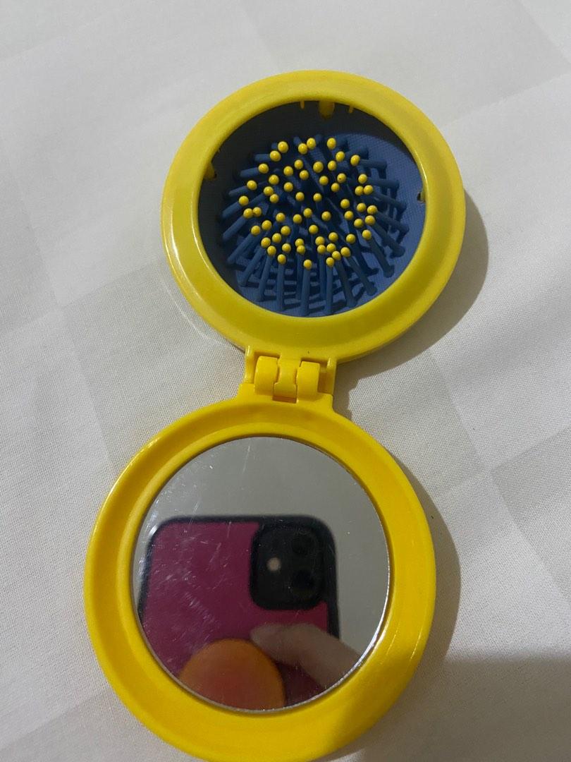 Sisi Brush Mirror Minion Despicable Me Universal Studio Singapore ...