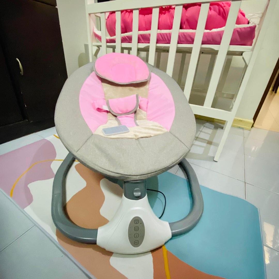 Smart Automatic Baby Rocking Chair, Babies & Kids, Baby Nursery & Kids ...