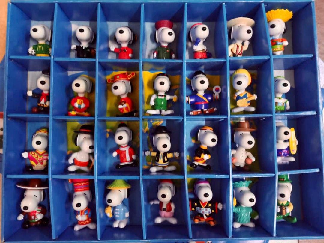 Snoopy collection, Hobbies & Toys, Memorabilia & Collectibles, Fan ...
