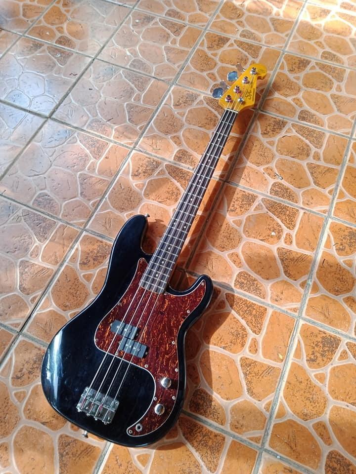 SX PRECISION BASS GUITAR, Hobbies & Toys, Music & Media, Musical ...
